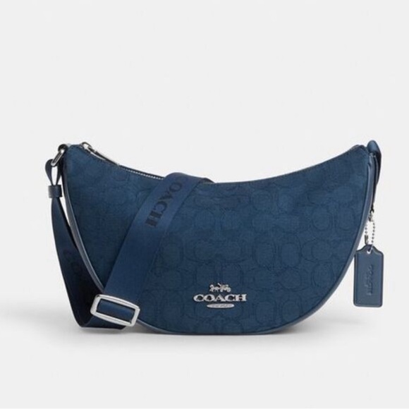 Coach | Bags | Nwt Coach Outlet Pace Shoulder Bag In Signature Jacquard ...